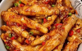 蒜香凤爪怎么做_蒜香凤爪需要焯水吗