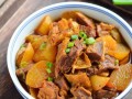 白萝卜炖牛肉怎么做好吃_白萝卜炖牛肉的做法窍门