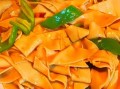 青椒炒豆干怎么炒才好吃_青椒炒豆干要不要焯水