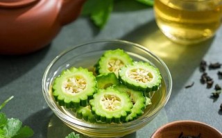 苦瓜片和什么搭配最好_苦瓜片搭配什么泡水