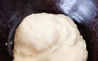 正宗春饼怎么做_春饼皮怎么和面不裂