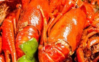 小龙虾吃什么食物_小龙虾最爱吃什么