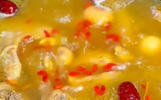炖鸡汤的做法大全视频_如何炖出奶白色浓汤