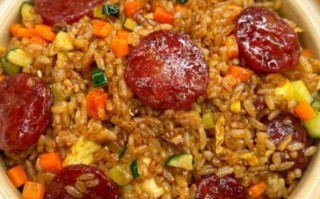 香肠炒饭怎么做好吃_香肠炒饭做法步骤