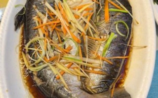 蒸鱼的做法大全窍门_蒸鱼怎么蒸才鲜嫩不腥