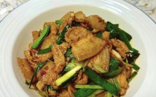 蒜苗炒肉片怎么做_蒜苗炒肉片的家常做法