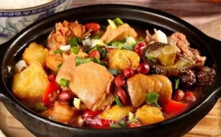 黄焖鸡怎么做家常做法_黄焖鸡米饭酱汁比例