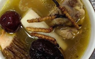 虫草鸡汤的功效与作用_虫草鸡汤怎么炖最营养