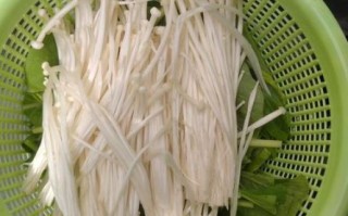 金针菇煮多久几分钟能熟_金针菇焯水几分钟