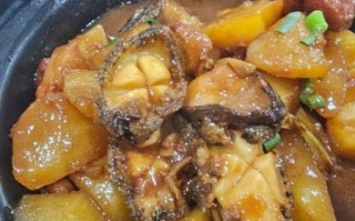 鲍鱼炖土豆怎么做_鲍鱼炖土豆正宗做法