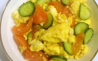 西红柿黄瓜炒鸡蛋怎么做_西红柿黄瓜炒鸡蛋窍门