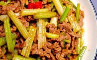 芹菜炒牛肉丝怎么炒才嫩_芹菜炒牛肉丝家常做法