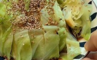 蒸包菜怎么做好吃_蒸包菜的家常做法窍门