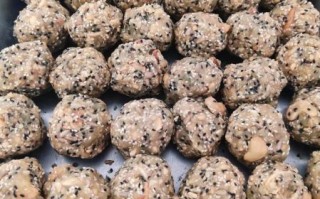 五仁月饼都有什么馅料_五仁月饼是哪五种坚果