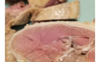 成品盐水鸭买回来怎么做好吃_盐水鸭二次加热技巧