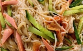 冷面怎么吃_冷面怎么做好吃