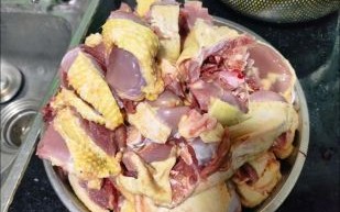 笋焖鸭肉怎么做_笋焖鸭肉的家常做法