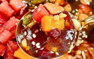 冰粉用红糖水怎么熬_冰粉红糖水比例是多少