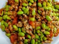 青豆炒肉末怎么做_青豆炒肉末的营养价值