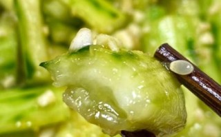 蒜泥黄瓜热量_减肥能吃吗