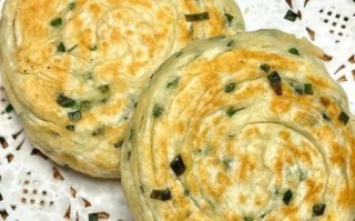 葱花饼怎么做最好吃_葱花饼酥脆秘诀