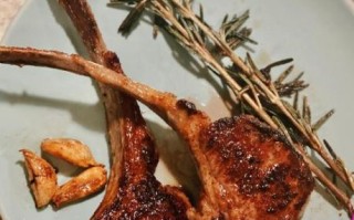 香煎法式小羊排怎么做_小羊排腌制多久才入味