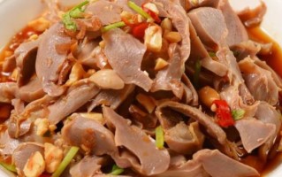 炖鸡胗怎么做好吃_鸡胗炖多久才软烂