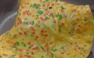 鸡蛋卷饼怎么做_鸡蛋卷饼配方比例