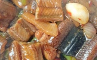 爆炒鳝鱼片怎么做_鳝鱼片去腥技巧