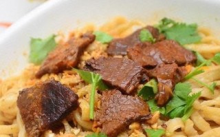 孜然羊肉拌面怎么做_孜然羊肉拌面热量高吗