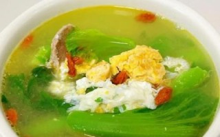 芥菜咸蛋瘦肉汤怎么做_咸蛋瘦肉汤需要焯水吗