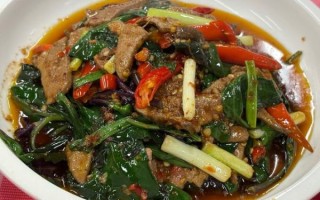 血皮菜炒猪肝怎么做_猪肝炒多久才嫩