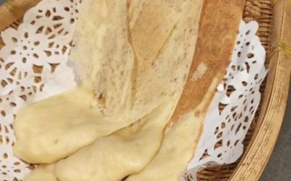 锅边馍馍的做法_锅边馍馍怎么做好吃