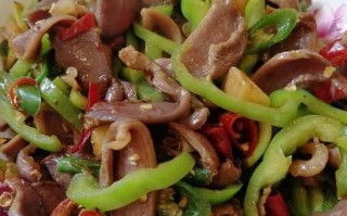 鸡胗青椒怎么炒好吃窍门_鸡胗炒青椒不腥不老秘诀