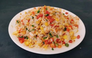 炒饭图片高清_如何拍出诱人色泽