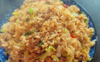 野山椒牛肉炒饭怎么做_野山椒牛肉炒饭正宗做法