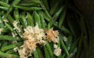 凉拌豆角焯水要焯几分钟_豆角焯水多久才翠绿