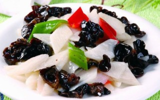 山药直接炒还是焯水后炒_哪个更脆嫩