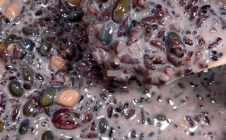 黑米怎么煮好吃_黑米粥的做法