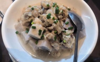 芋艿排骨怎么做_芋艿排骨要焯水吗