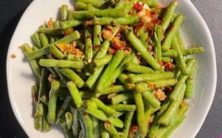清炒豇豆怎么炒好吃_清炒豇豆要不要焯水