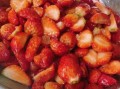 草莓酱怎么做_草莓酱熬多久才浓稠