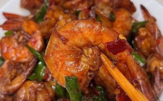 虾配什么菜一起炒好吃_虾和什么蔬菜炒最鲜