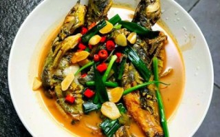 嘎鱼怎么炖才好吃_炖嘎鱼的家常做法