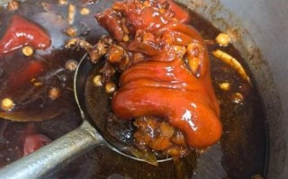 酱猪蹄家庭做法窍门_怎样让猪蹄软烂不腥