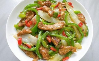 青椒炒白菜怎么做_青椒炒白菜的家常做法