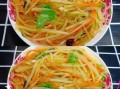 凉拌土豆丝放什么调料_土豆丝怎么凉拌才脆爽