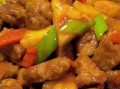 菠萝咕咾肉怎么做_菠萝炒饭家常做法