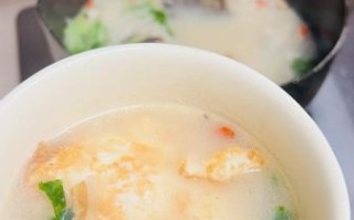 萝卜鱼头汤怎么炖不腥_萝卜鱼头汤放什么配料