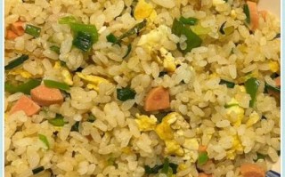 怎样炒米饭不粘锅_米饭怎么炒才粒粒分明